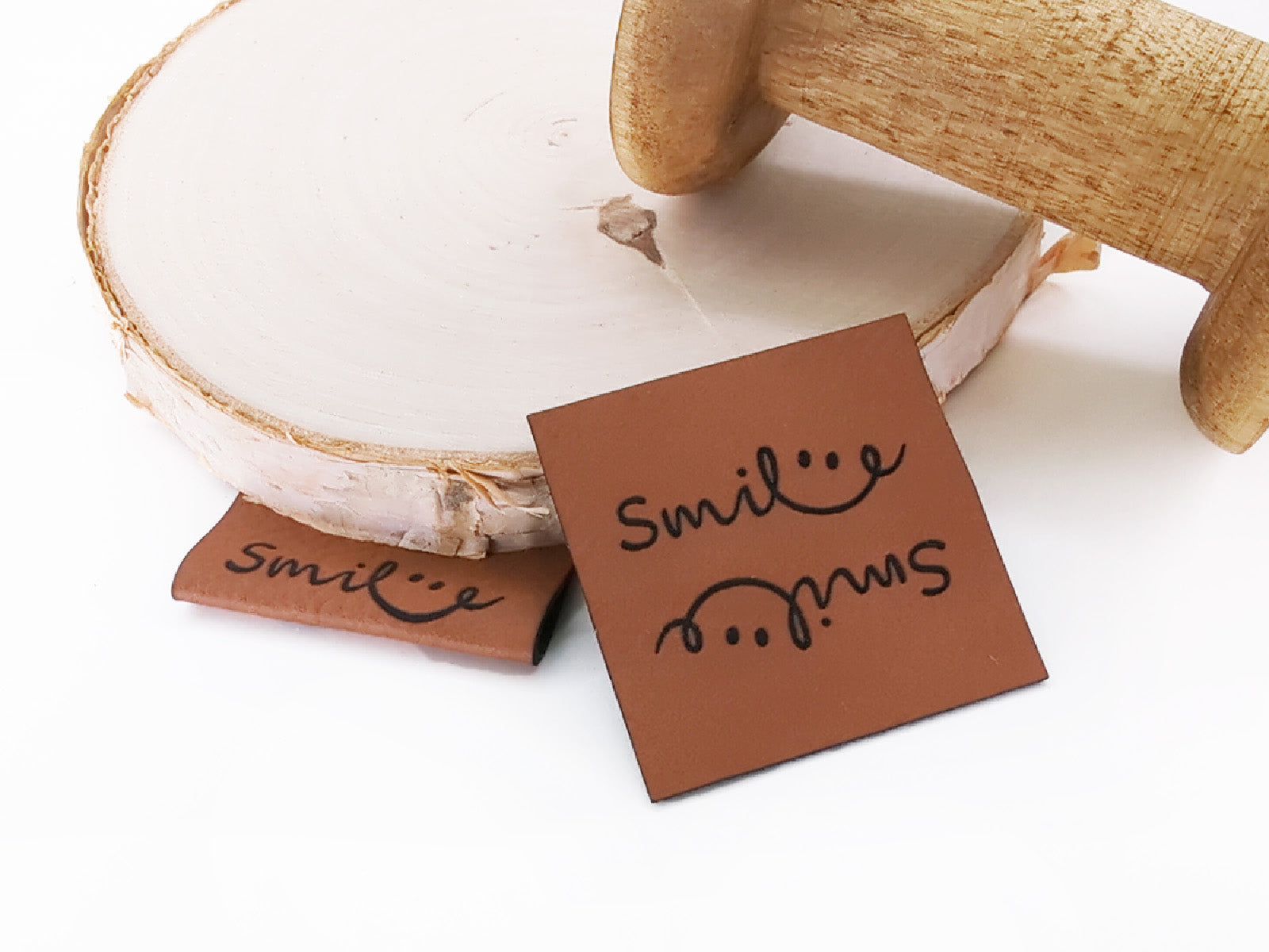 Kunstleder Knicklabel "Smile : ", 4x4cm, Einzelstück – JoMilu - Stoffe ...